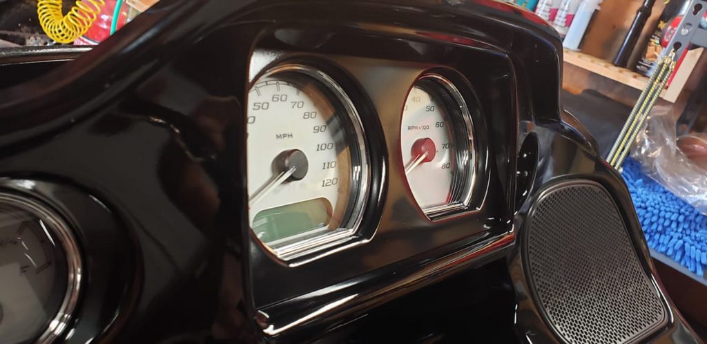 Road Glide Gauge Mounts – Hairy Customs